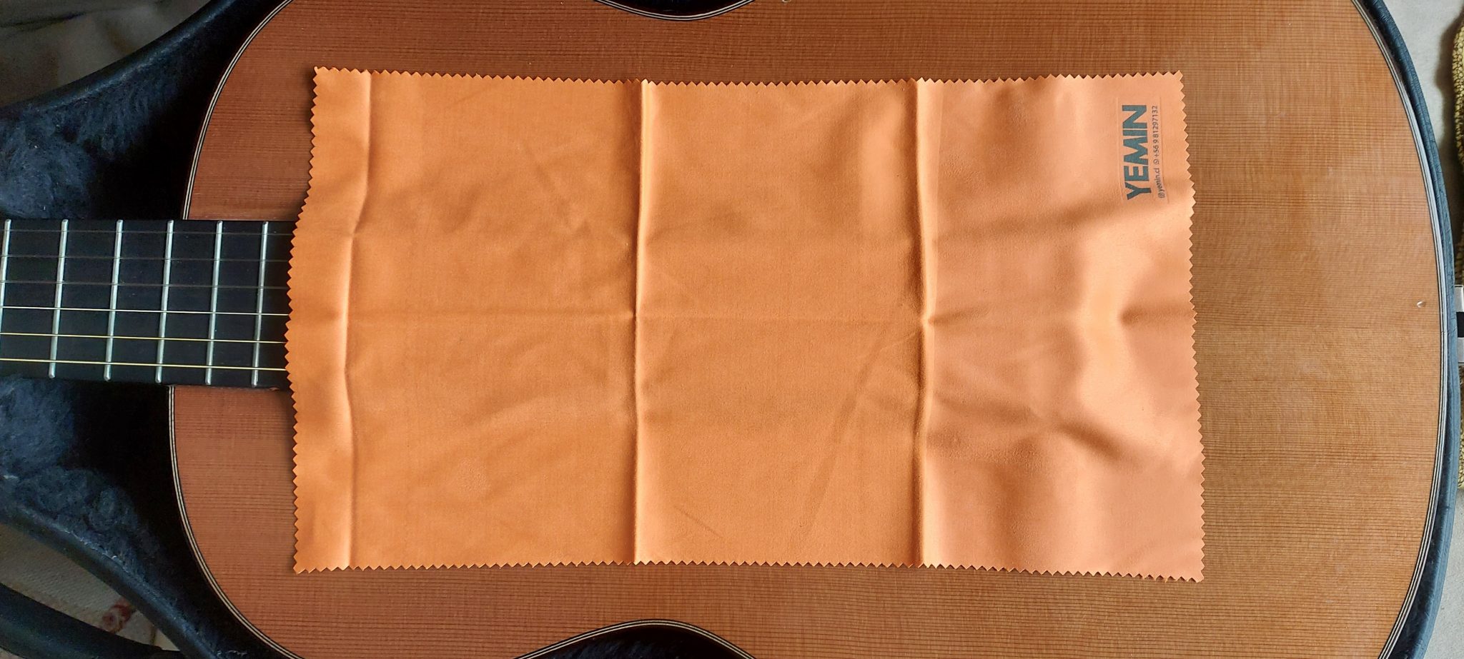 Paño gamuza de microfibra para guitarra - Yemin